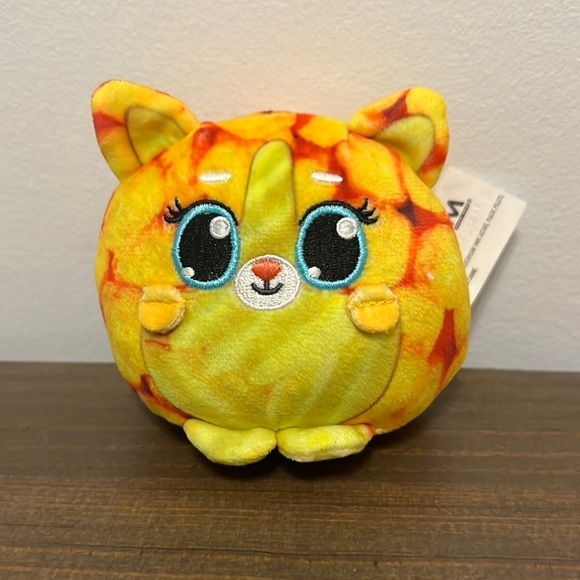 Foodie Roo | Toys | Foodie Roos Snack A Roos Chips Cheese Pup Puffs ...